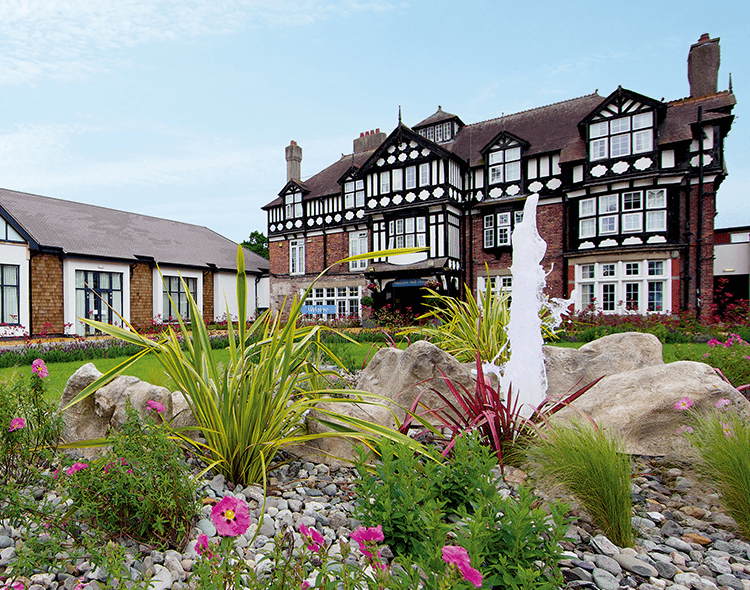 Coach Holidays | Palmer Holidays